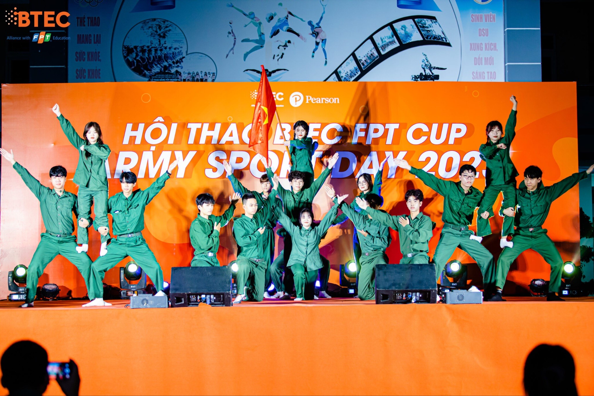 BTEC FPT tặng 4000 vé mời nhạc hội với dàn nghệ sĩ nổi tiếng - Saostar.vn