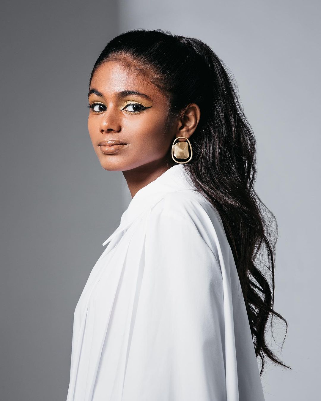 Maleesha Kharwa - từ cô gái nghèo khu ổ chuột trở thành người mẫu ...