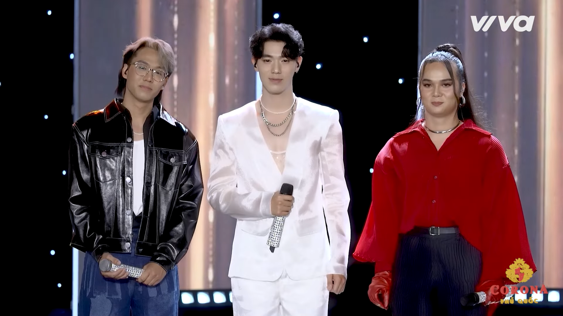 Bùi Công Nam nói gì khi 3 thí sinh Vietnam Idol hát nhạc của mình? - Saostar.vn