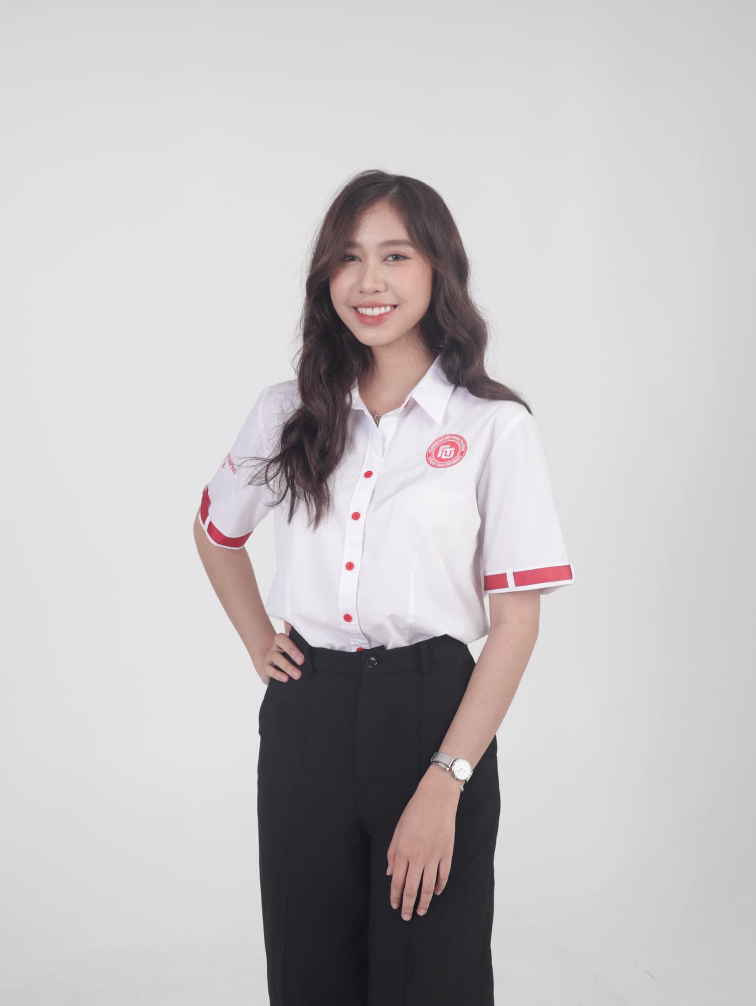 'Truyền nhân' Á hậu Thủy Tiên dự thi Hoa hậu Hoàn vũ Việt Nam 2023 - Saostar.vn