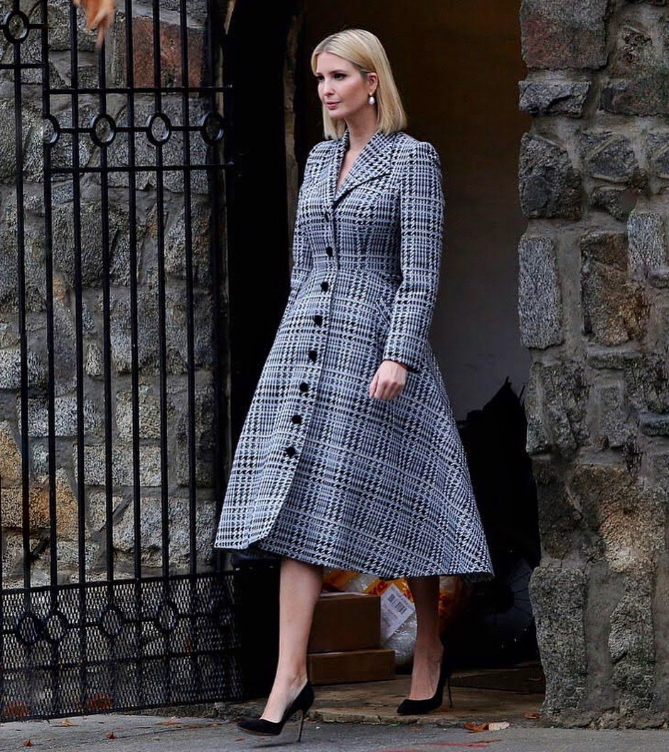 Thế giới thời trang đẳng cấp của Ivanka Trump - Saostar.vn