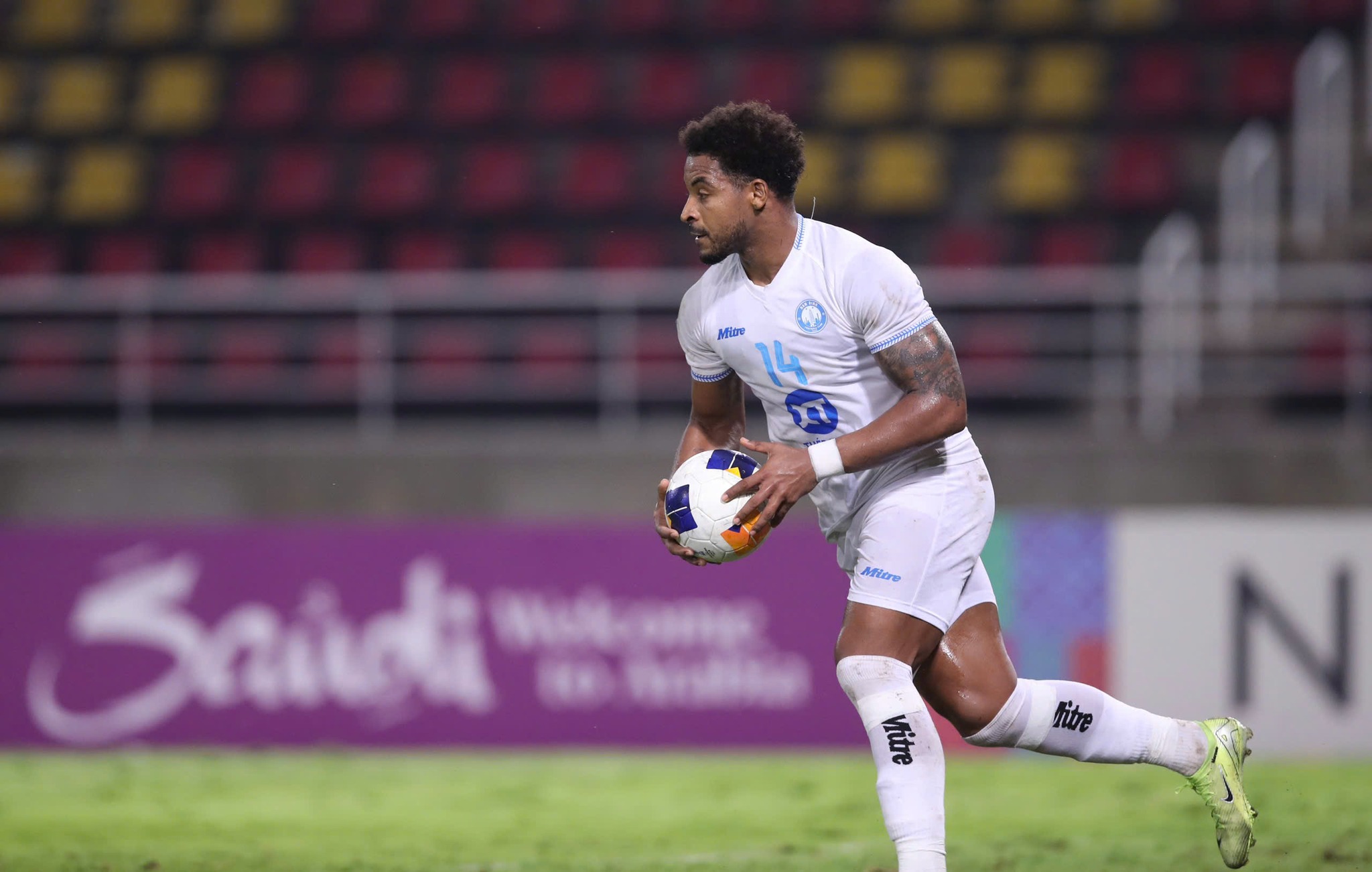 Rủi ro lớn cho tuyển Việt Nam khi Nguyễn Xuân Son bỏ 3 trận - Saostar.vn