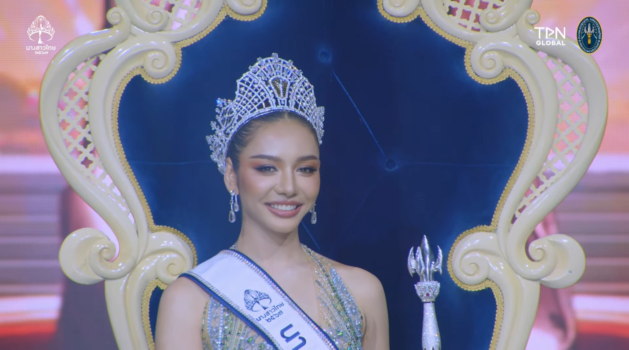 Nhan sắc ngọt ngào của tân Hoa hậu Thái Lan - Saostar.vn