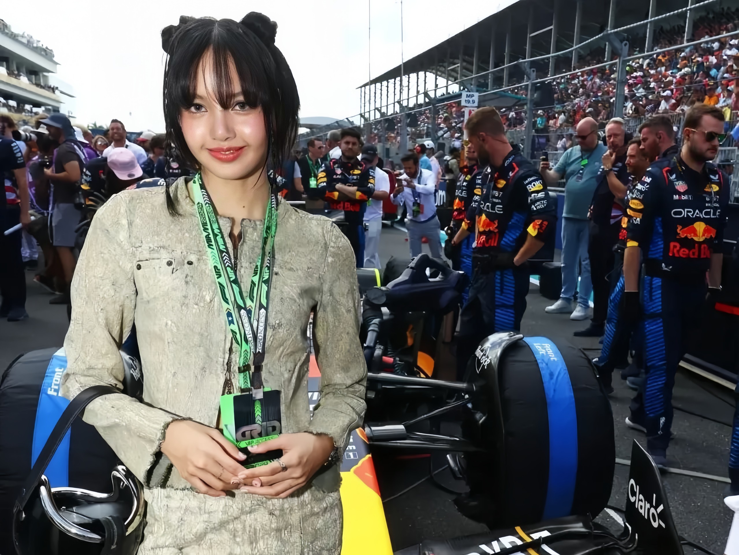 Lisa đầu tư bao nhiêu cho giải đua F1? - Saostar.vn