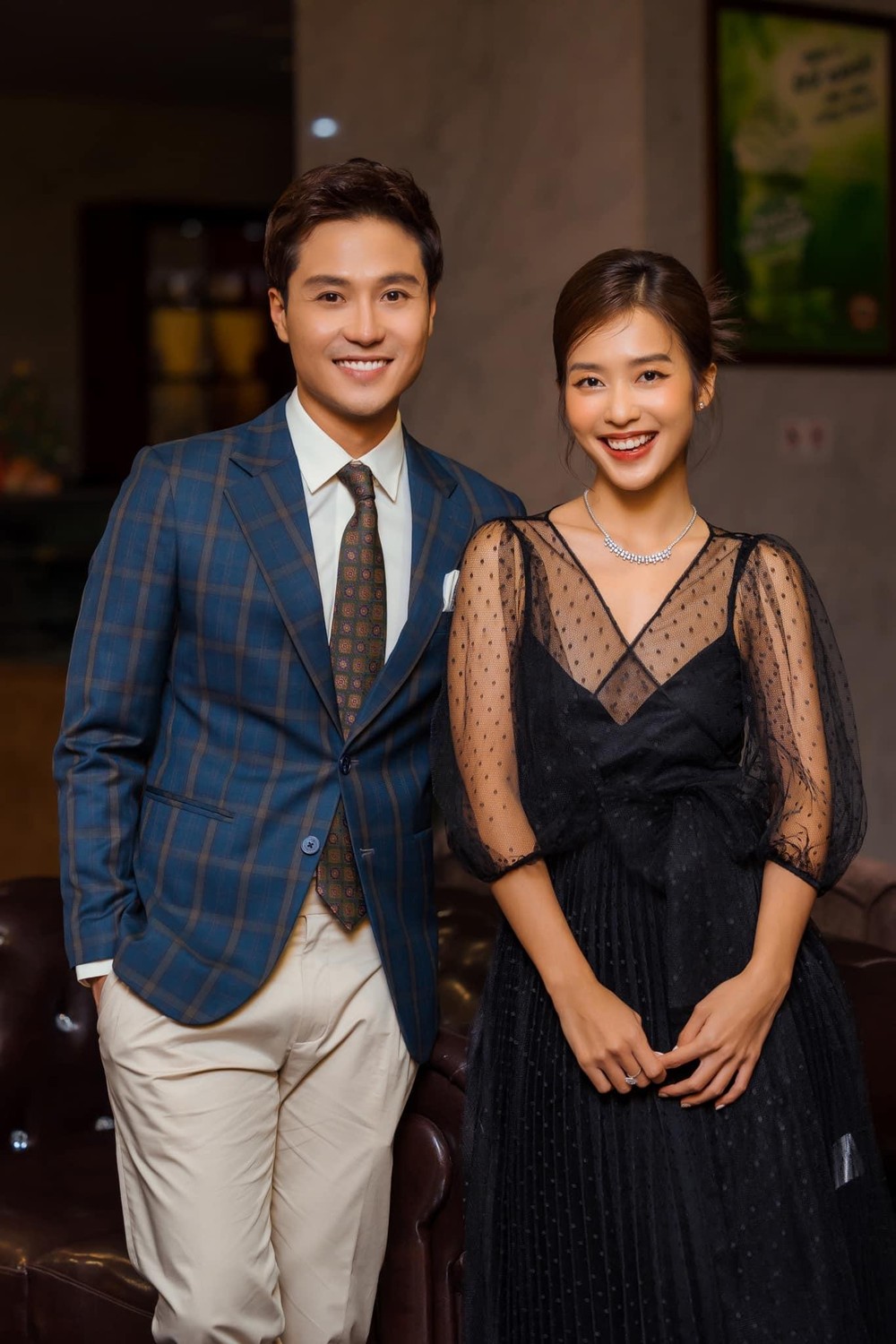 Thanh Sơn và Khả Ngân công khai diện đồ đôi, ngầm khẳng định hẹn hò - Saostar.vn