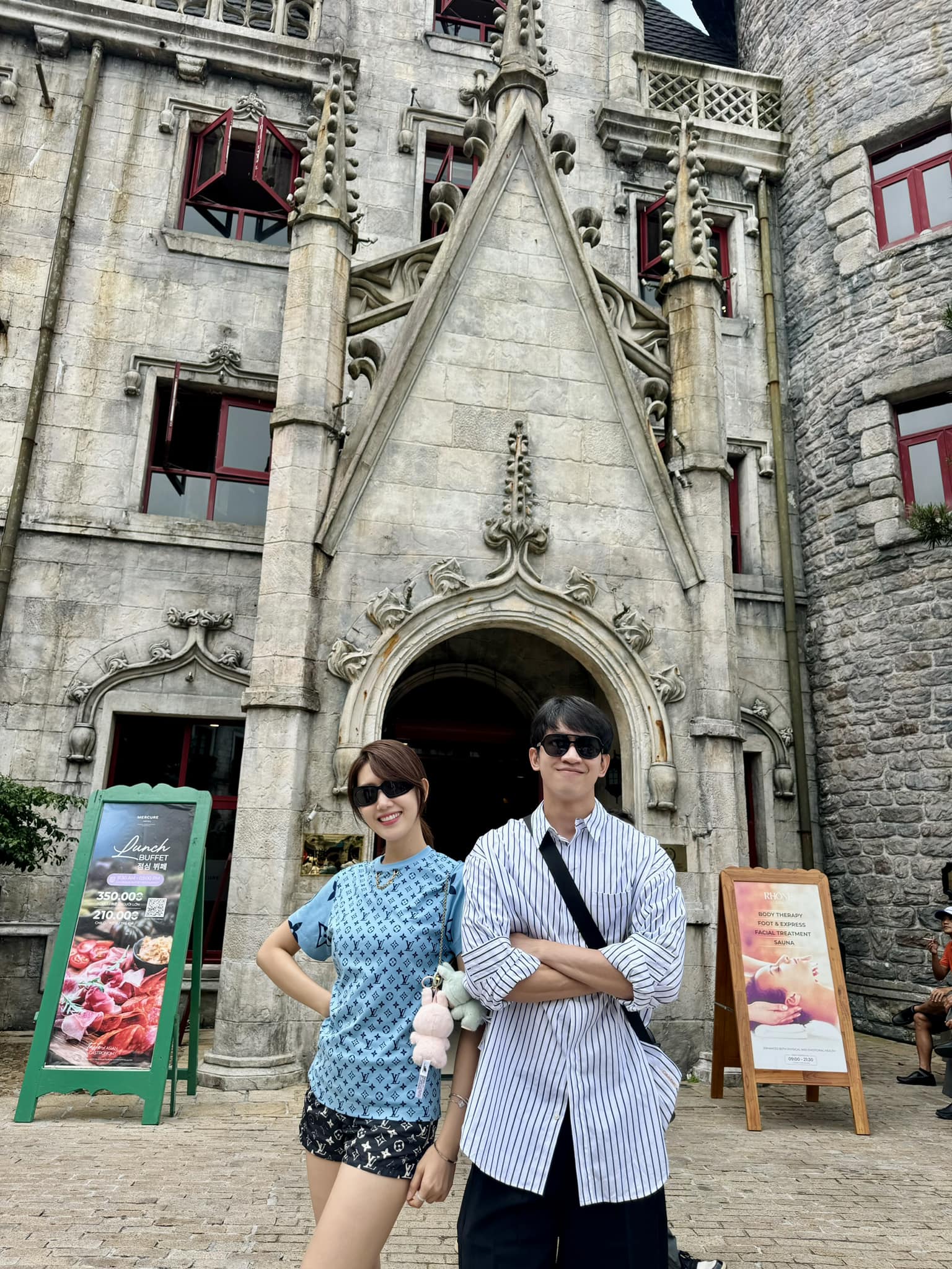 Bạn trai và Thúy Ngân chốt ngày cưới - Saostar.vn