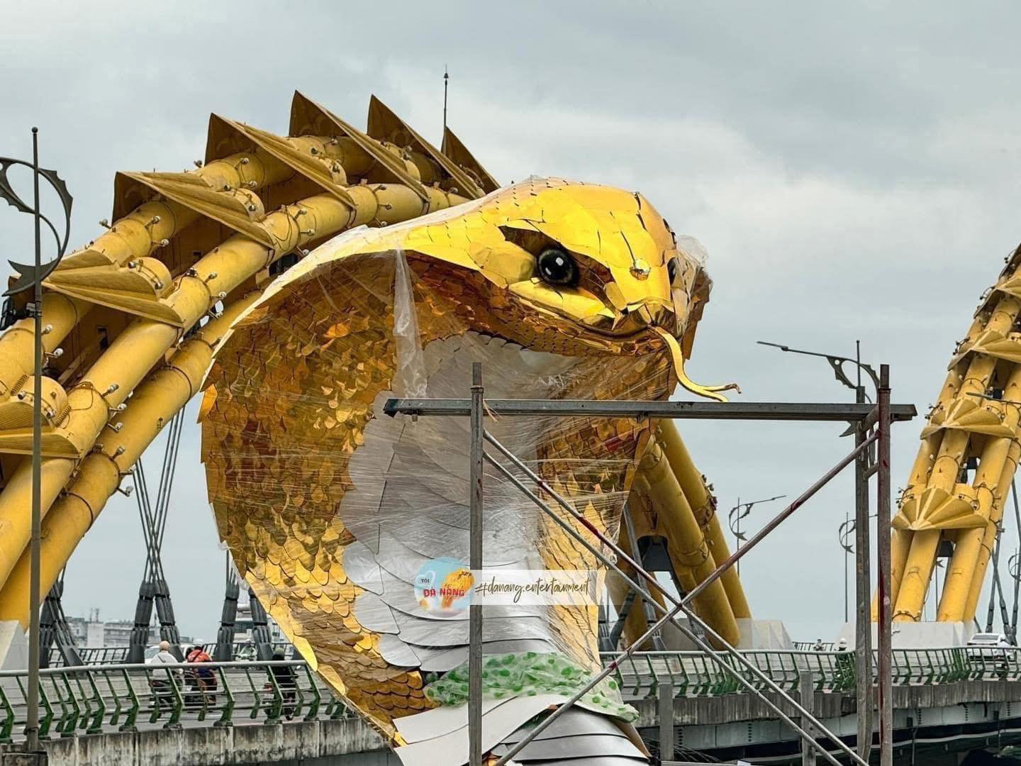 Linh vật rắn của Đà Nẵng lộ diện: Uy nghiêm và hoành tráng - Saostar.vn