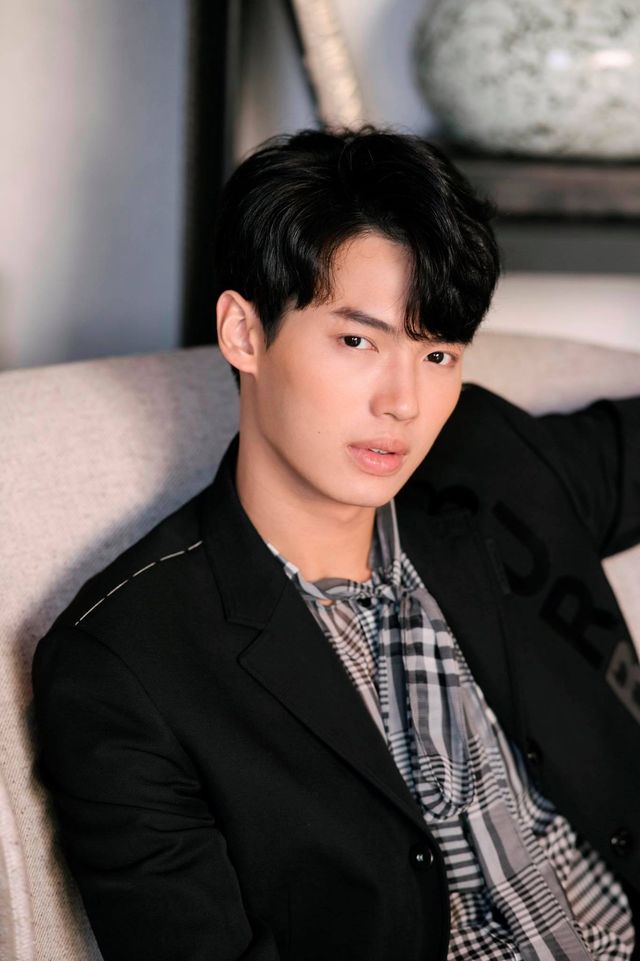 Profile dàn diễn viên F4 Thái Lan: Bright - Win - Dew - Nani - Saostar.vn