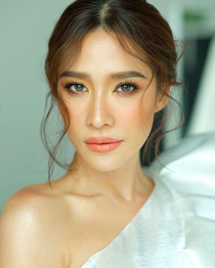 Ploy Chermarn tiết lộ lý do ngưng đóng phim - Saostar.vn