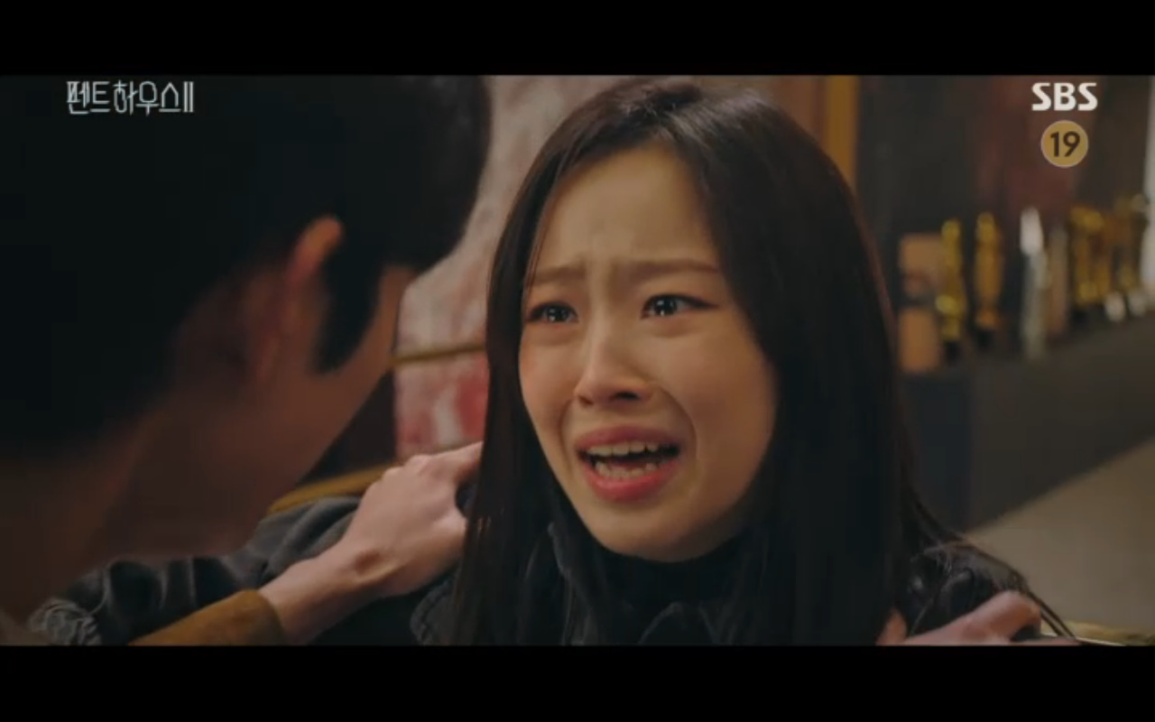 Penthouse 2 tập 10: Bae Rona sống lại ngoạn mục - Saostar.vn