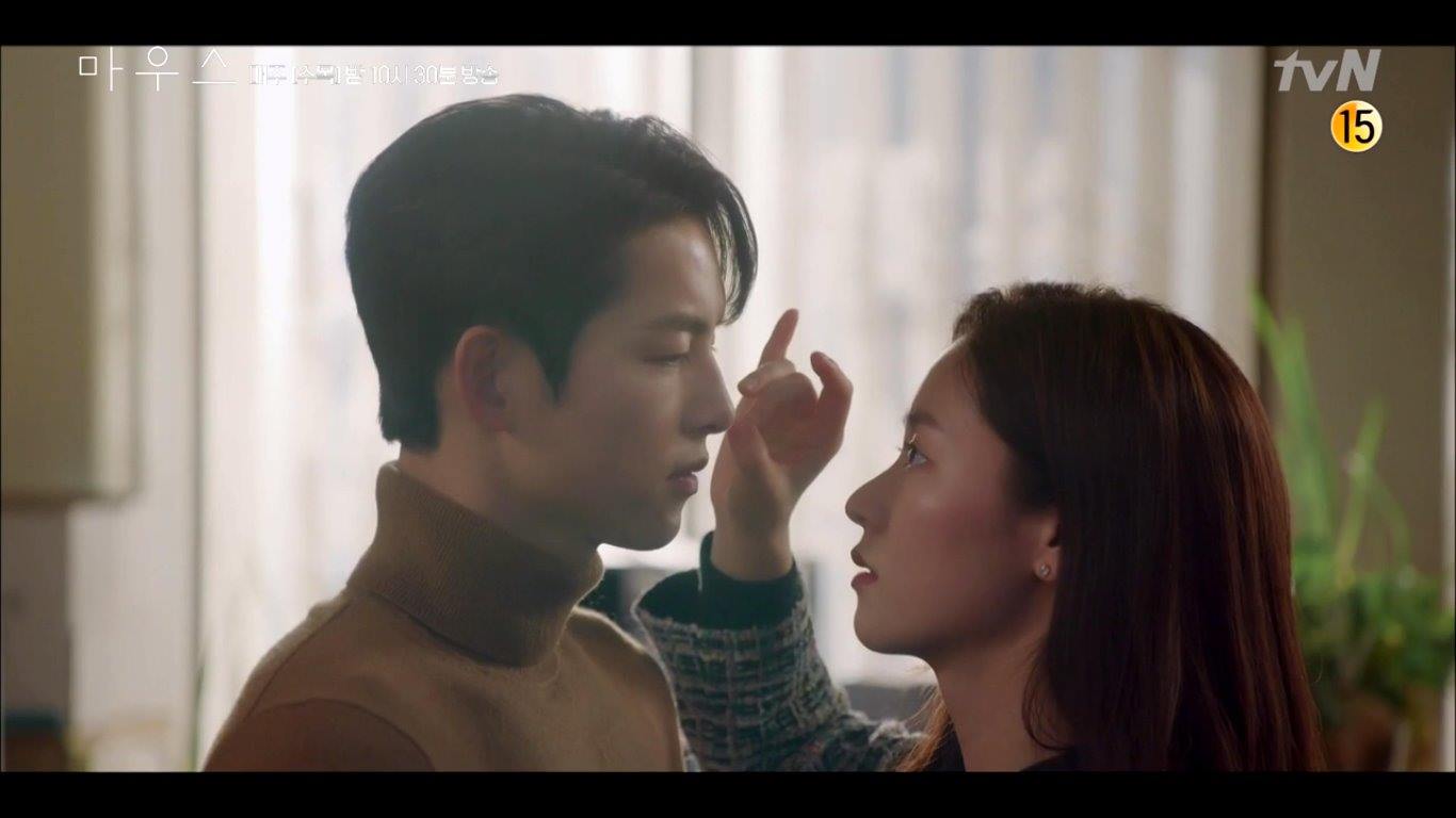 Hong Cha Young - nữ chính độc lạ, đầy sức hút trong 'Vincenzo' - Saostar.vn