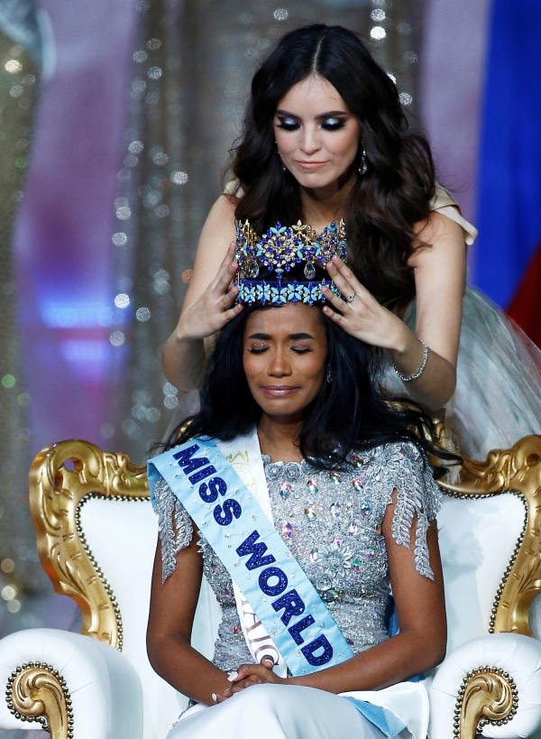 Vương miện Miss World có gì đặc biệt mà không thay đổi trong 43 năm ...