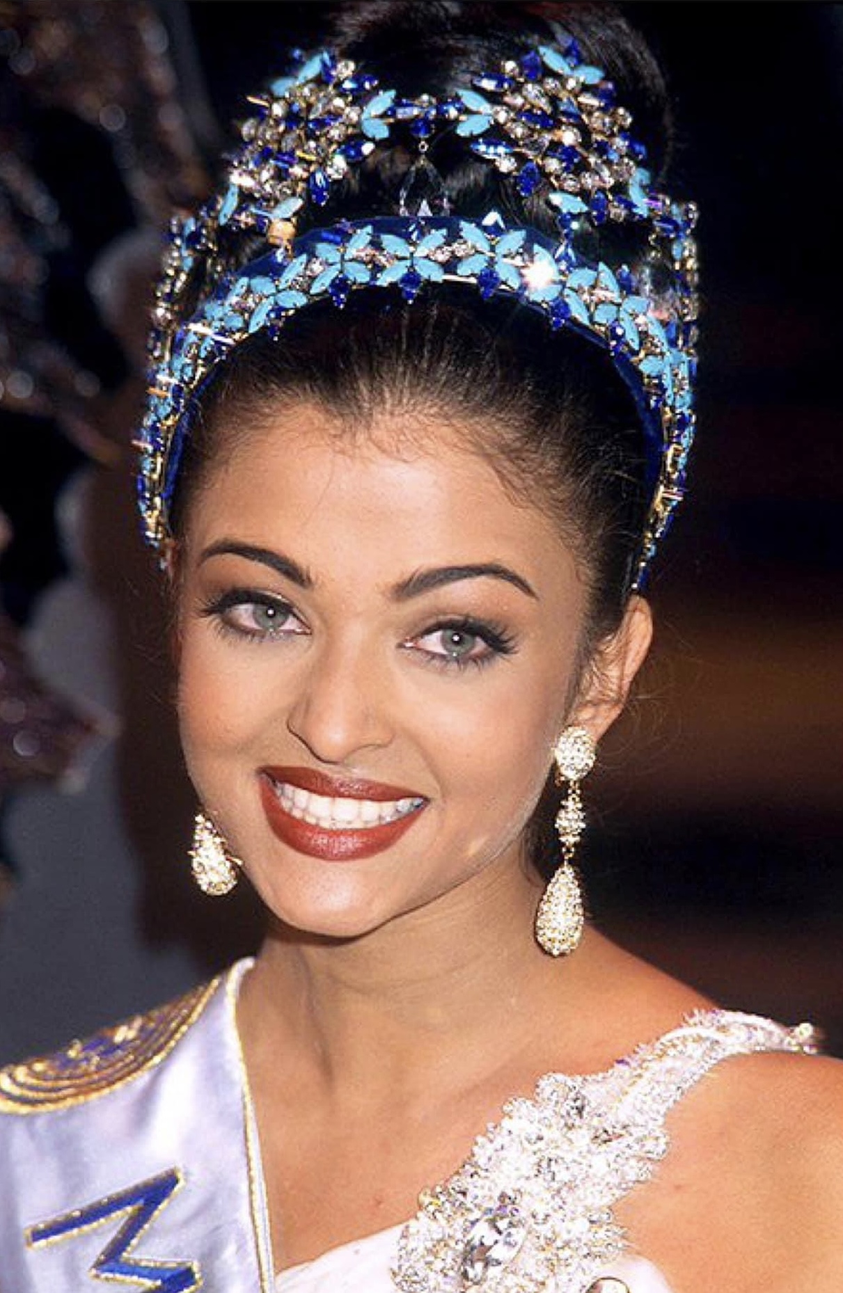 'Hoa hậu đẹp nhất mọi thời đại' Aishwarya Rai: Nhan sắc có thay đổi ...