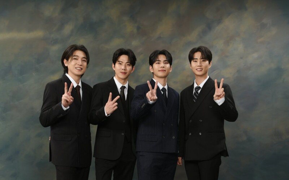 JYP từng debut nhóm nhạc không thể nhảy đây này! - Saostar.vn