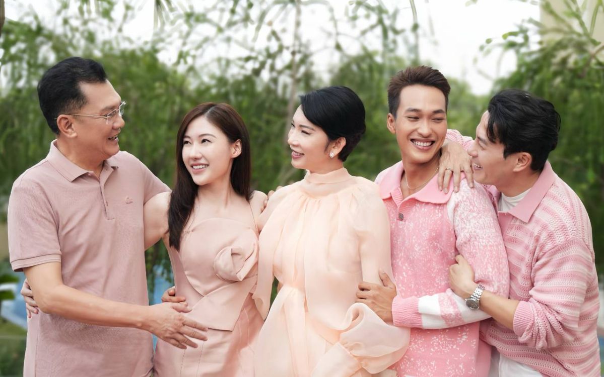 Xuân Lan đăng đàn nói điều bất ngờ - Saostar.vn