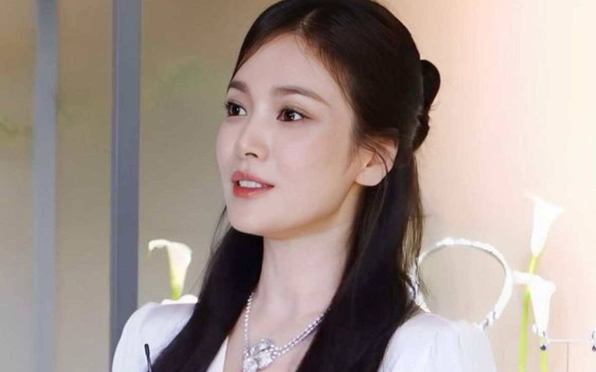 Song Hye Kyo và tình cũ 'nối lại tình xưa' sau thời gian dài rạn nứt - Saostar.vn