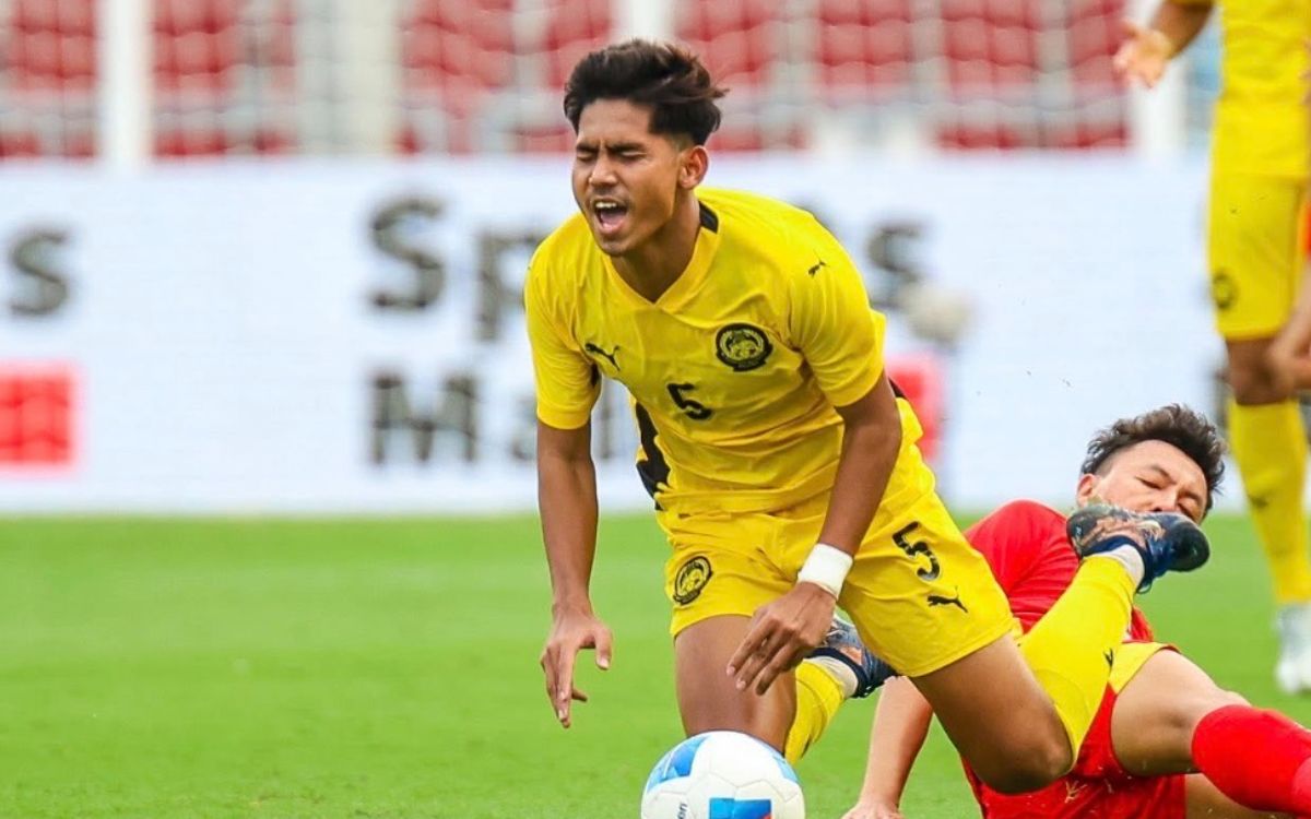 HLV Thái Lan đòi loại Malaysia - Saostar.vn