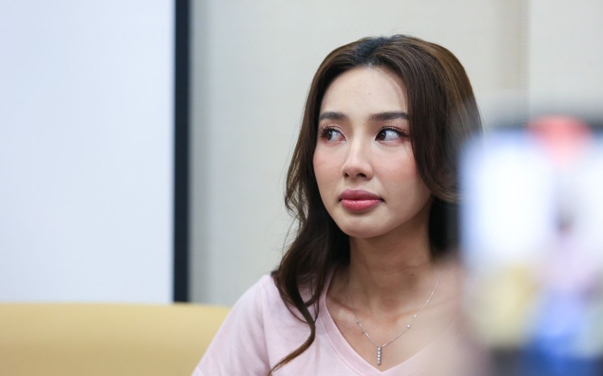 Công ty quản lý của Hoa hậu Thùy Tiên mong khán giả bình tĩnh - Saostar.vn