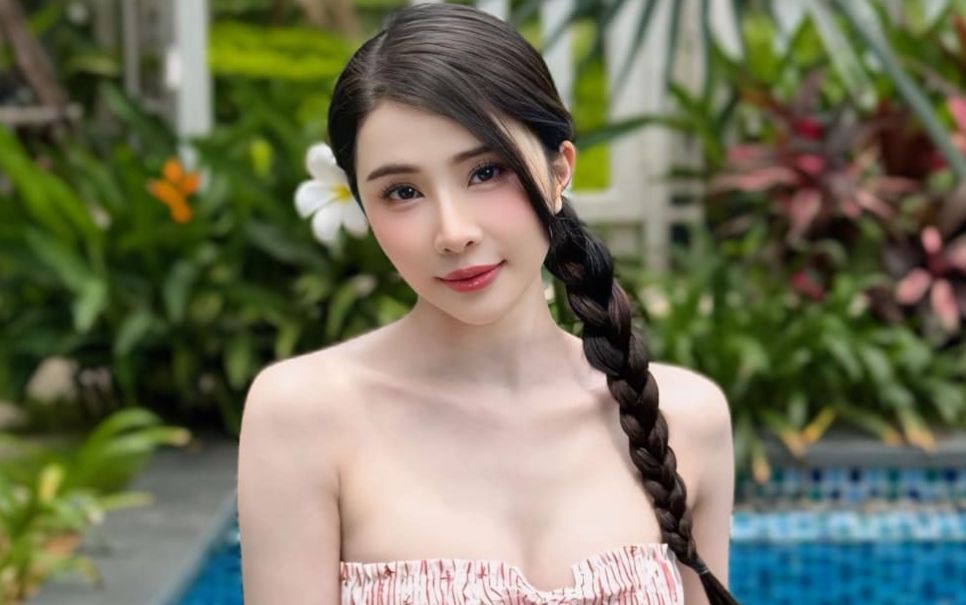 Quỳnh Nga mặc nóng bỏng, Việt Anh có phản ứng gây chú ý - Saostar.vn