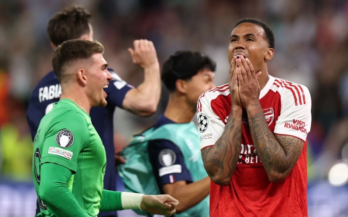 Gabriel từ người hùng thành tội đồ của Arsenal - Saostar.vn