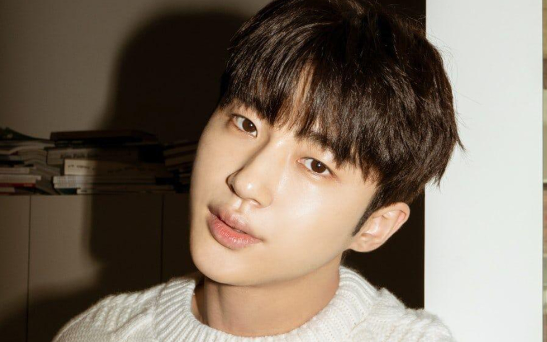 Byun Woo Suk là chàng trai đáng thương nhất Ký sự thanh xuân - Saostar.vn