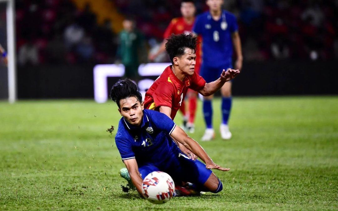 CĐV Thái Lan 'cà khịa': Timor Leste sẽ dạy Việt Nam đá bóng - Saostar.vn