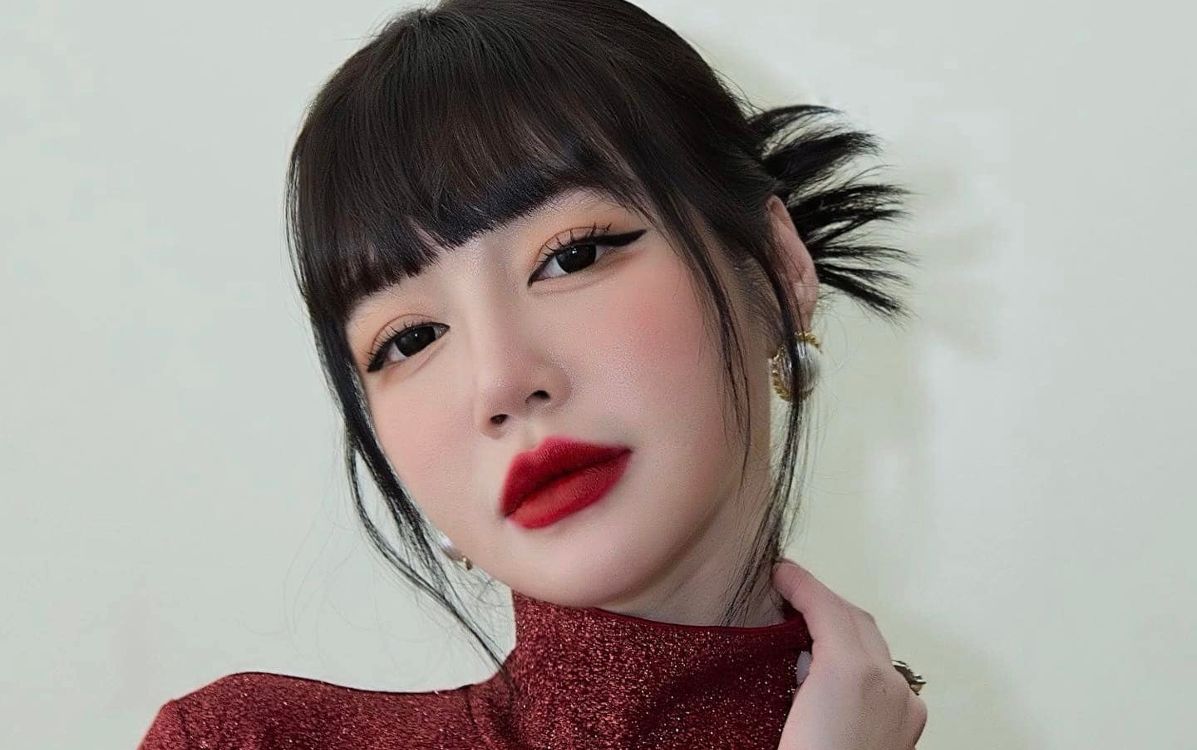 Elly Trần và những lần đáp trả 'cực gắt' sau khi quyết định tố chồng - Saostar.vn