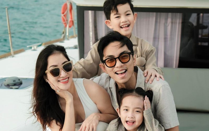 Ken Theeradeth Wonpuapan Family