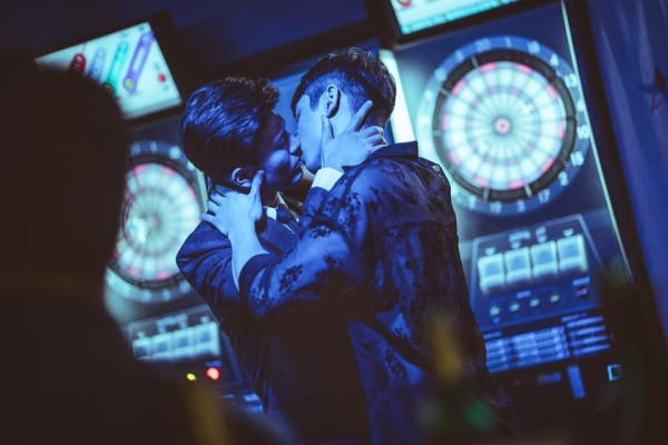 'Sốt xình xịch' với loạt ảnh mới nóng bỏng mắt của phim đam mỹ 'History ...