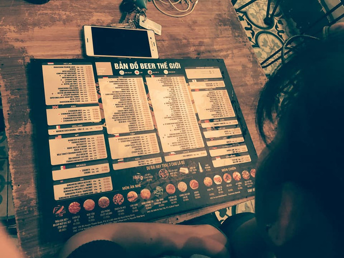 Những quán xá lề đường rất chill cho giới trẻ Sài Gòn