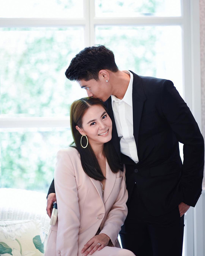 Janie Tienphosuwan sinh con gái đầu lòng