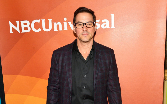 Nam diễn viên nổi tiếng đột ngột qua đời ở tuổi 50 sau cơn đau tim ...