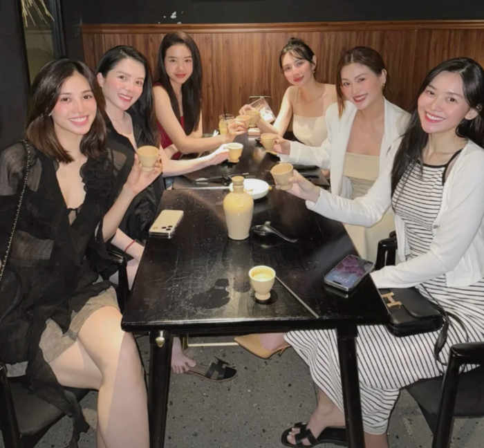 Hội bạn thân nói đúng 1 câu khi Hoa hậu Thùy Tiên vắng mặt - Saostar.vn