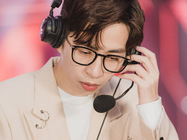 Streamer ViruSs vướng vào nghi ngờ tình ái với hot girl người Hàn